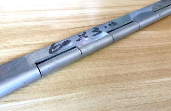 What are the main types of indusrtial hinges - IHINGES